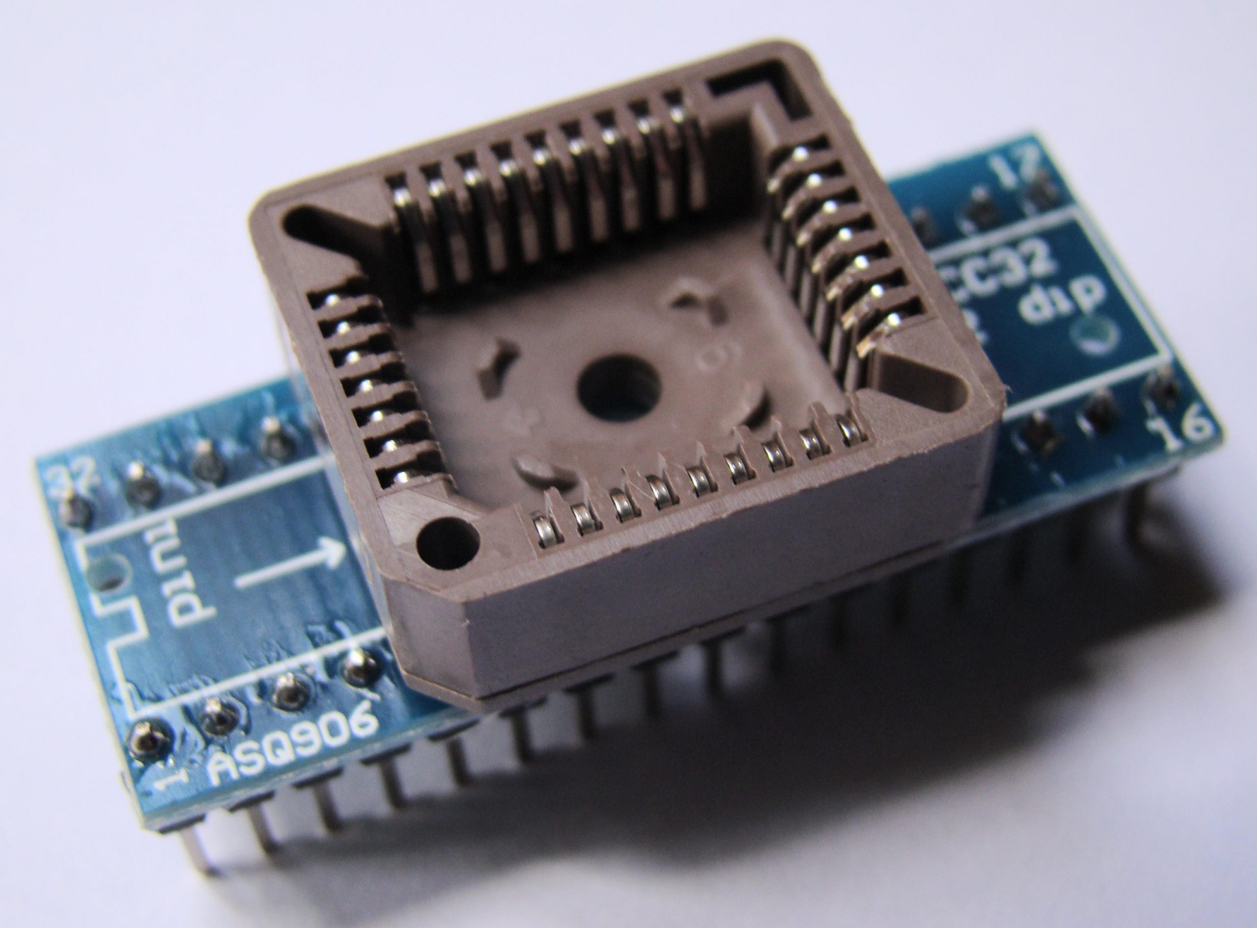 32 Pins PLCC32 to DIP32 DIP Adapter PCB Board with PLCC32 IC Socket ...