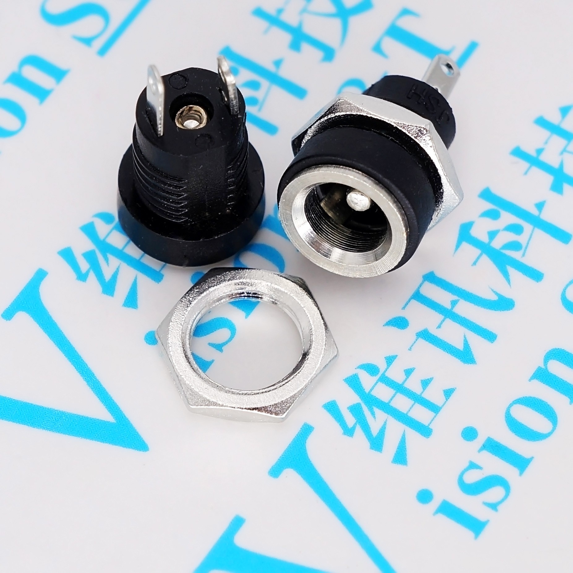 DC022B-2.1 DC Jack - Hacktronics