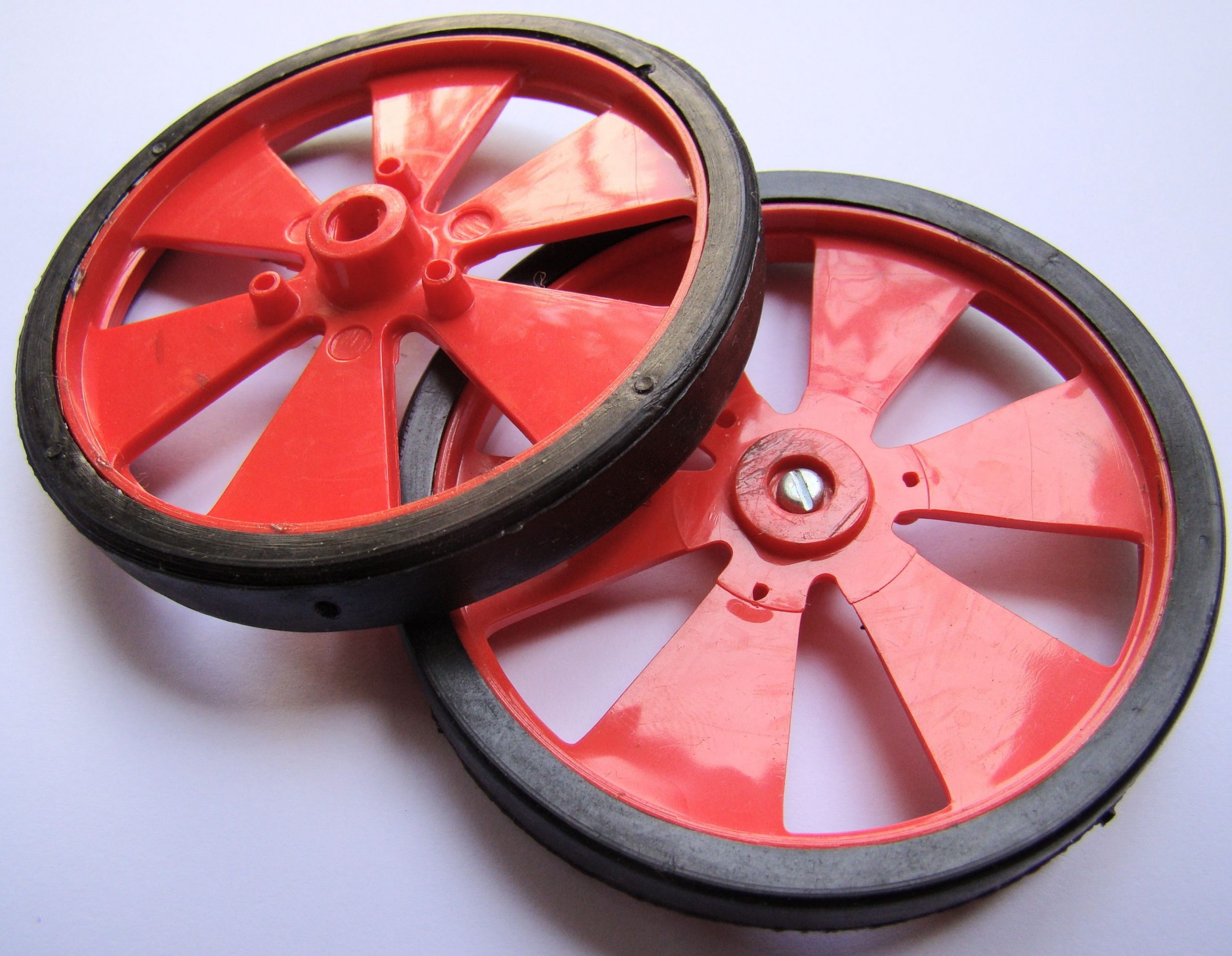 Large Tracked Wheels for BO Motor - Hacktronics
