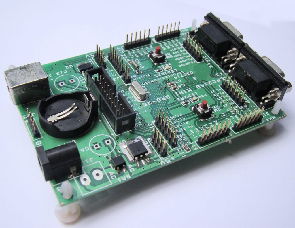 Mini LPC2148 ARM7 Development Board - Hacktronics