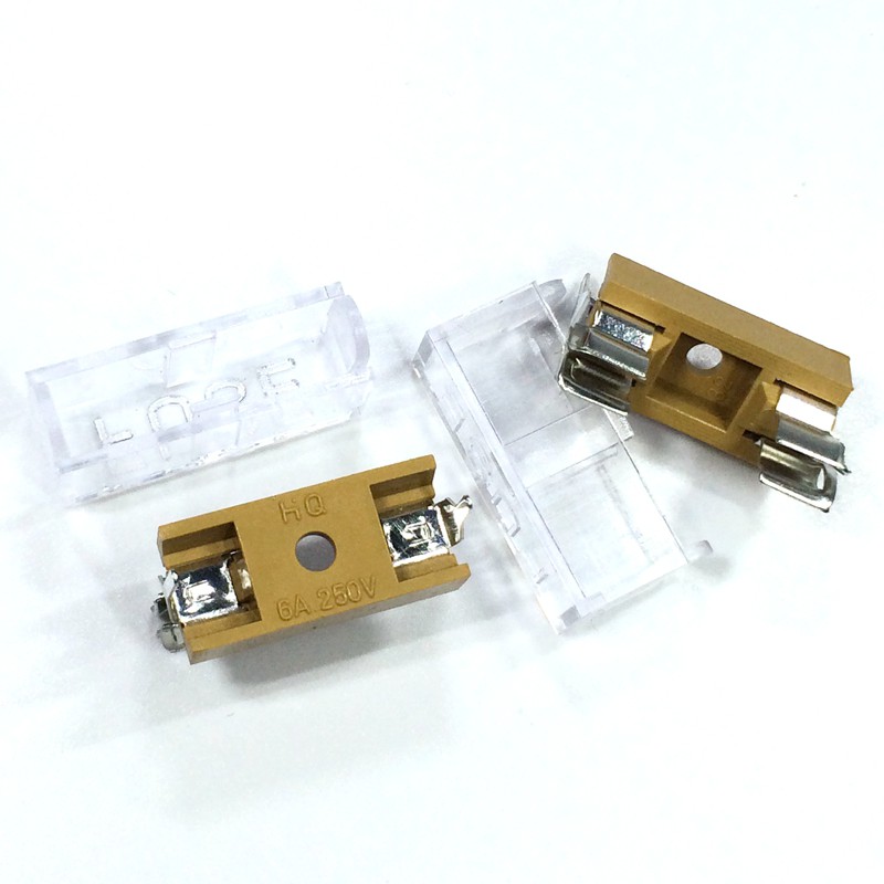 PCB Mounted Fuse Holder 5x20 MM - Hacktronics