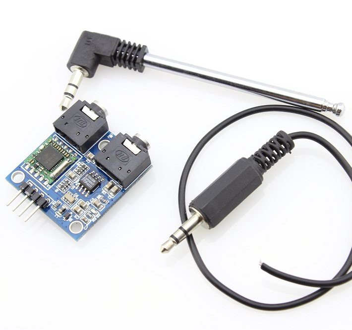 TEA5767 FM Stereo Radio Module with Tie-Rod Antenna - Hacktronics