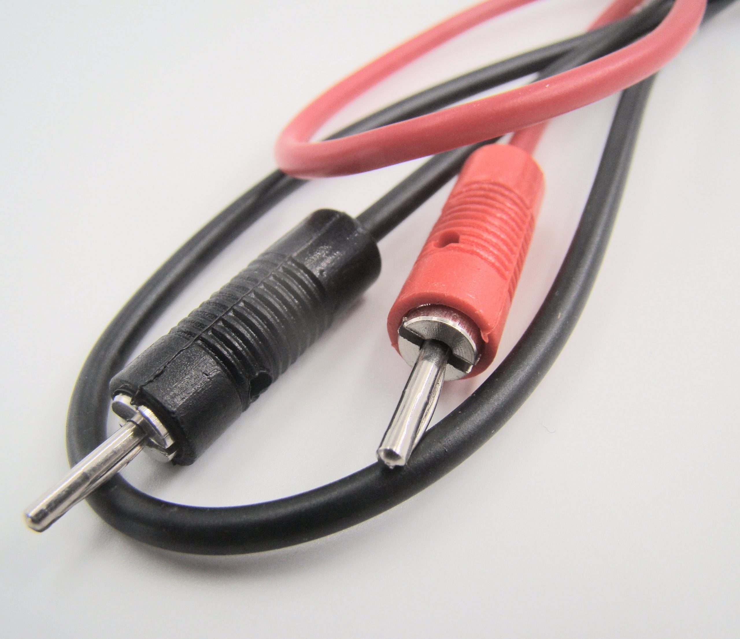 2mm Patch Cord Red and Black Pair - Hacktronics