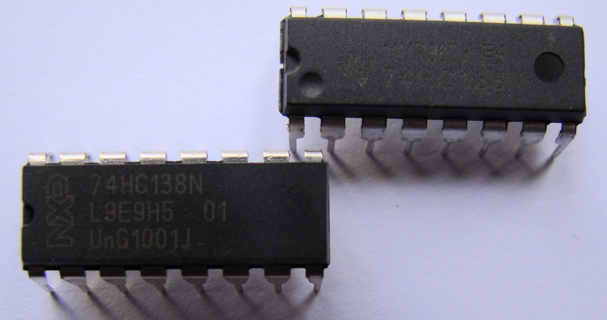 74HC138 3 to 8 Decoder/Demultiplexer - Hacktronics