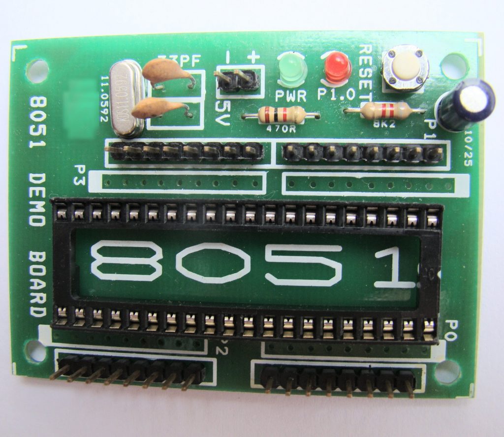8051 Minimal Demo Development Board - Hacktronics