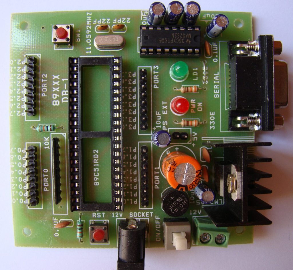 8051 Prototype Development Board - Hacktronics