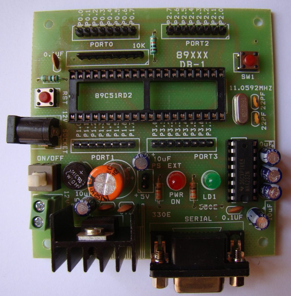 8051 Prototype Development Board - Hacktronics