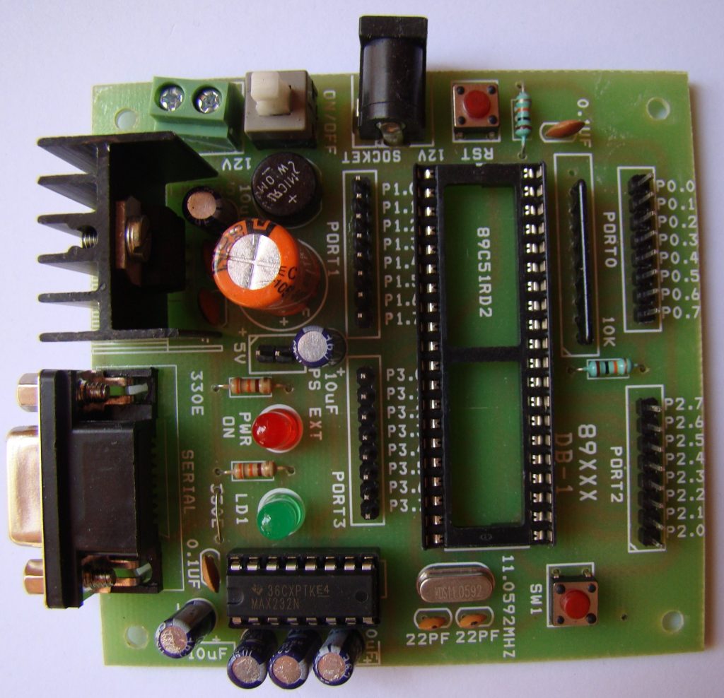 8051 Prototype Development Board - Hacktronics