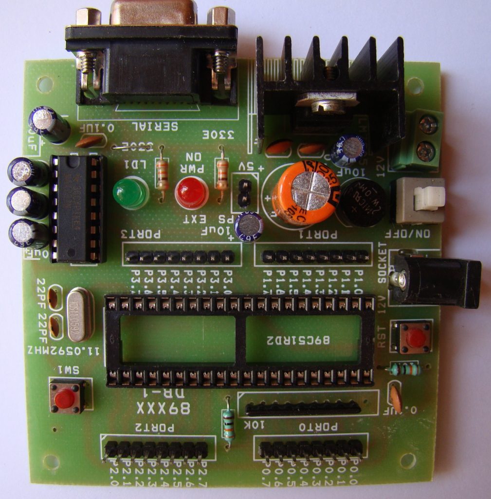 8051 Prototype Development Board - Hacktronics