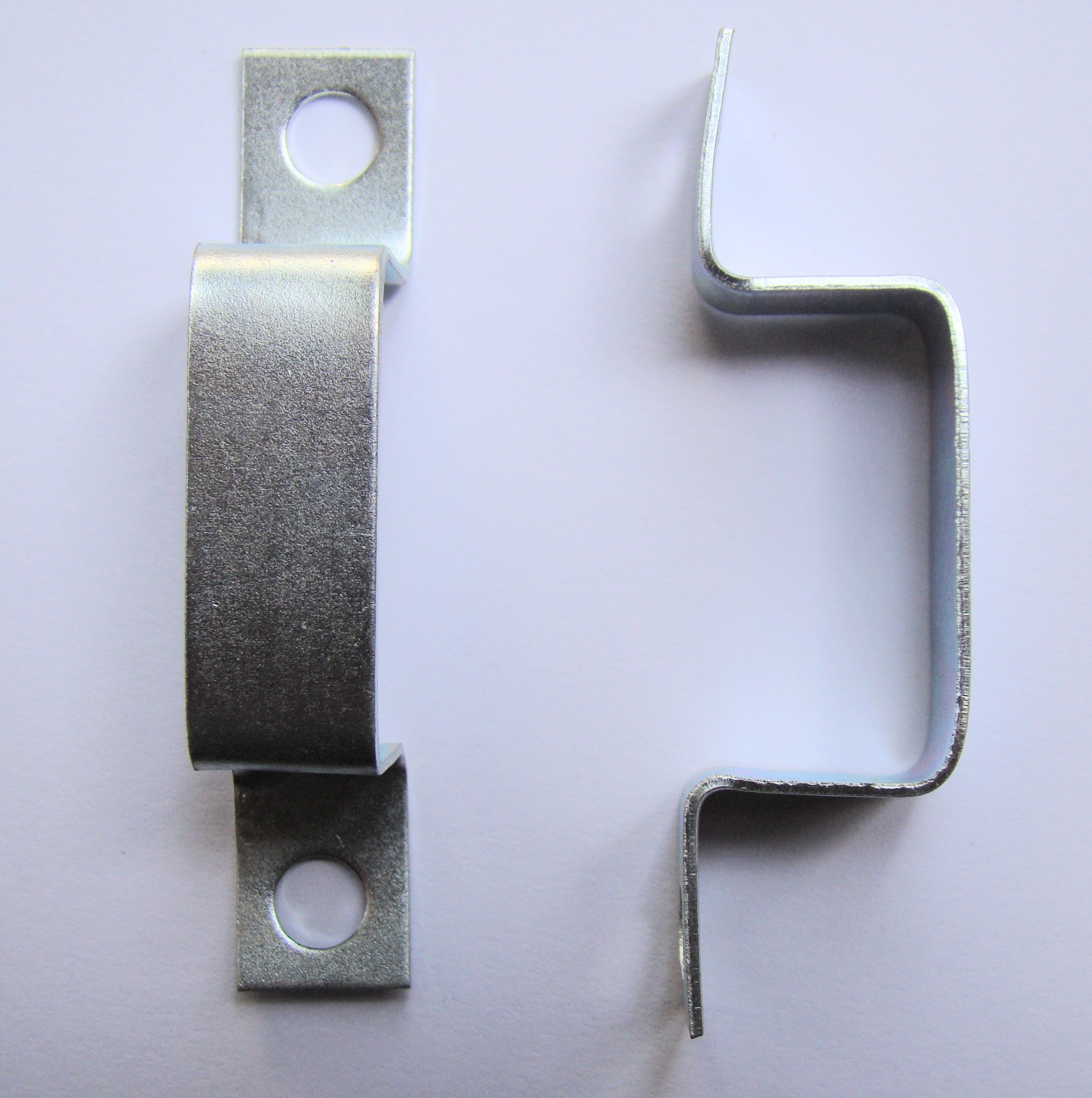 9V Battery Mounting Bracket - Hacktronics