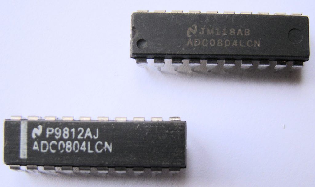ADC0804 Analog to Digital Converter - Hacktronics