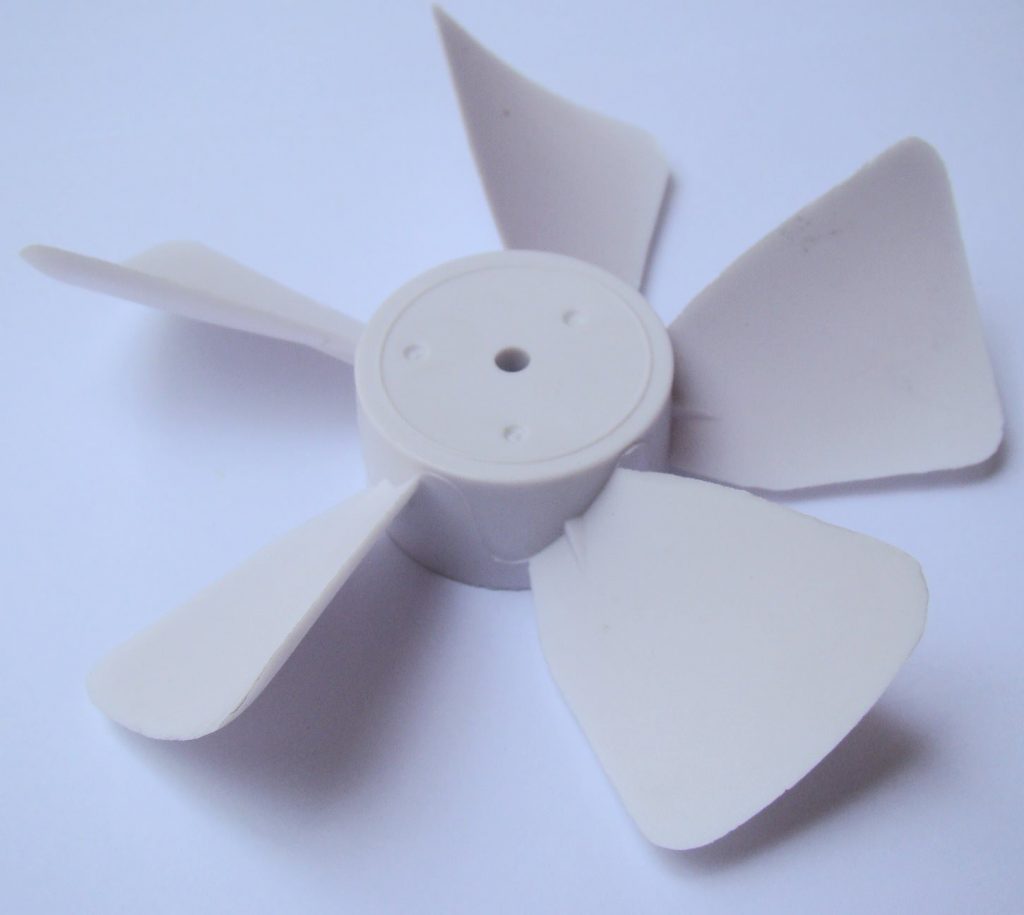 Big White Nylon Paddle Blade Propeller Wind Leaf Fan Blades 4mm Shaft ...