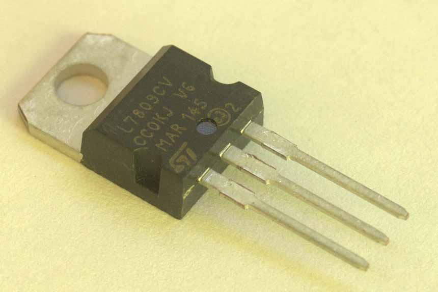 L7809 +9V Fixed Output Positive Linear Voltage Regulator - Hacktronics