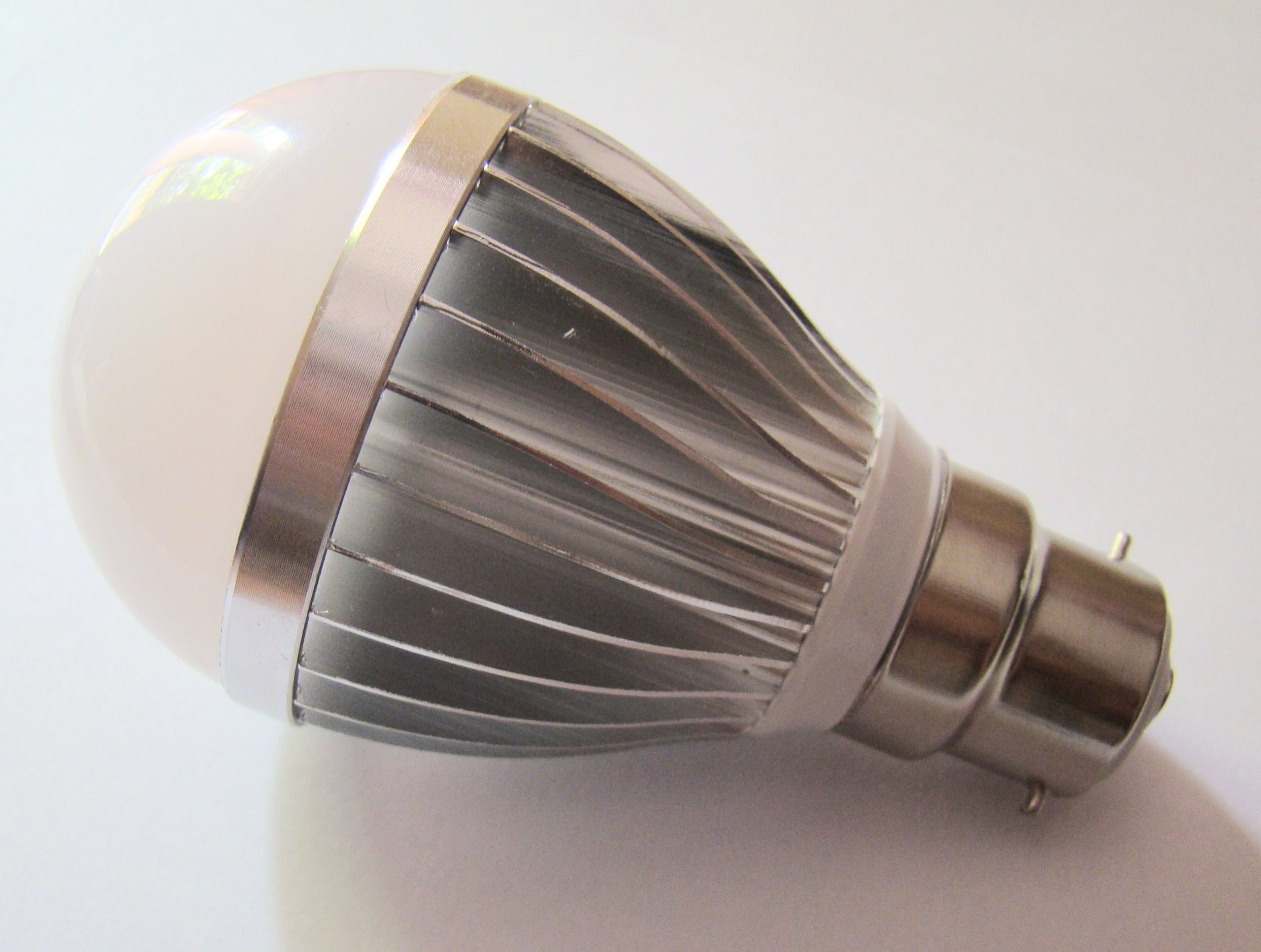 LED Bulb Casing: Aluminum Heat Sink, Light Diffuser and Holder Adapter ...