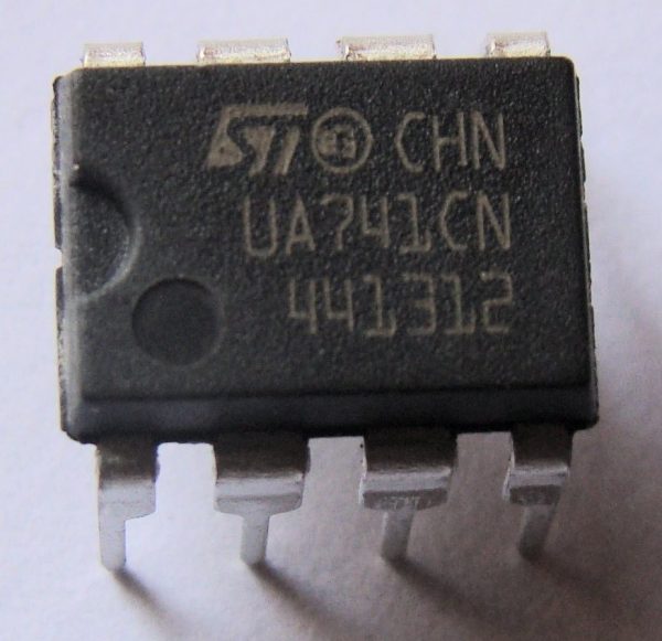 LM741 Dual General Purpose Operational Amplifier - Hacktronics