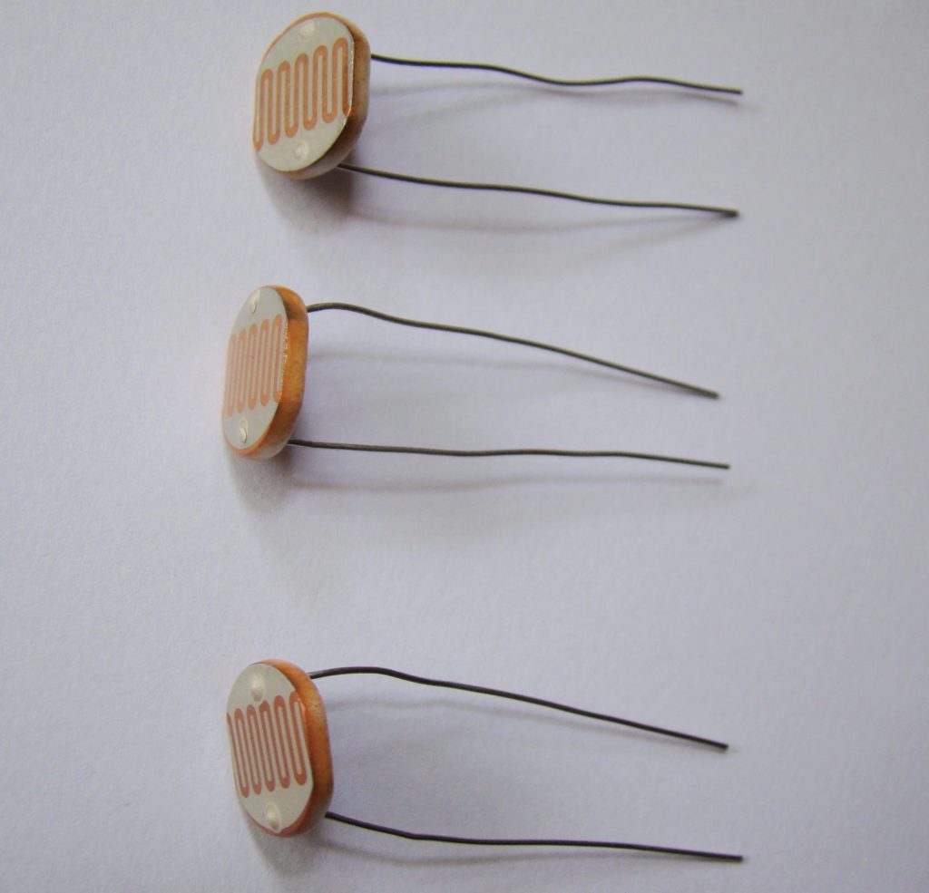 Large Photoresistors, LDR (Light Dependent Resistor) - Hacktronics