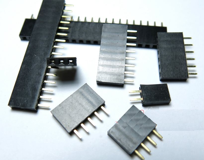 4 Pin Single Row 2.54mm Straight Female Headers - Hacktronics