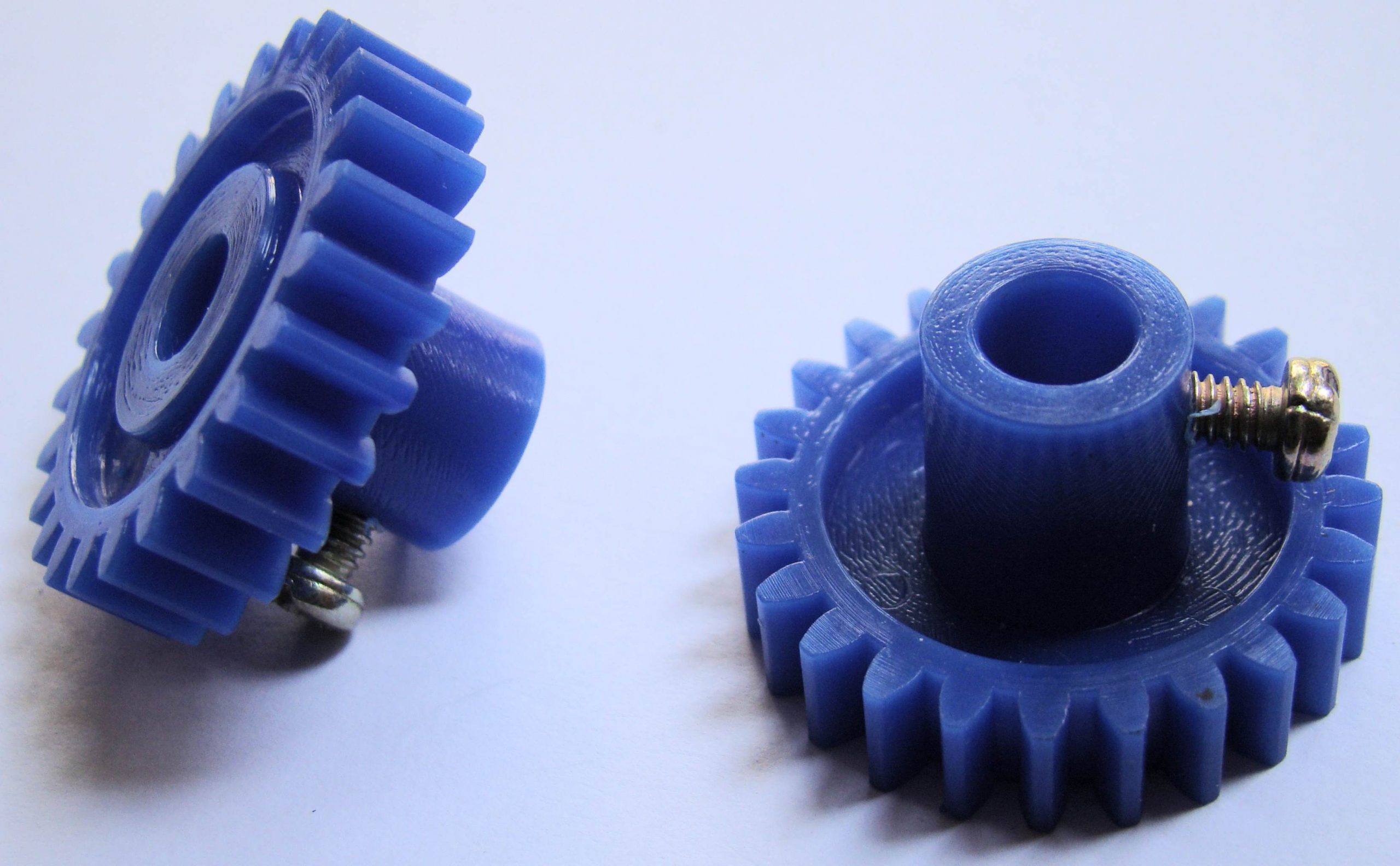 Small Size Blue Gear - Hacktronics