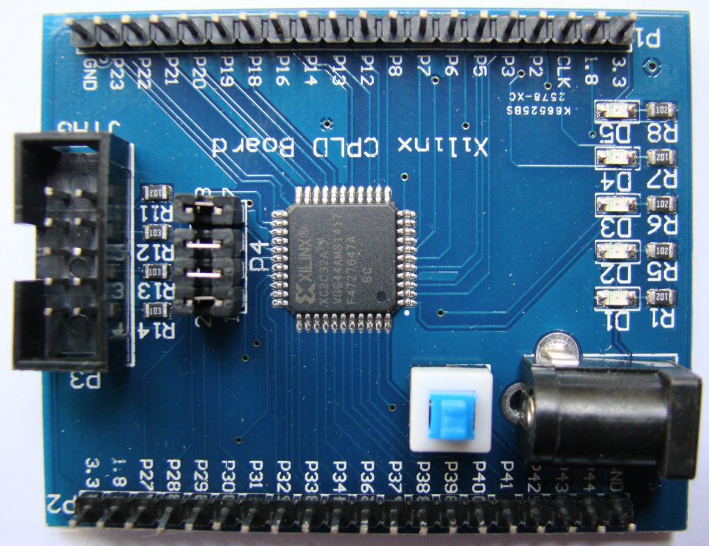 Xilinx CoolRunner-II XC2C32A CPLD Development Learning Board - Hacktronics